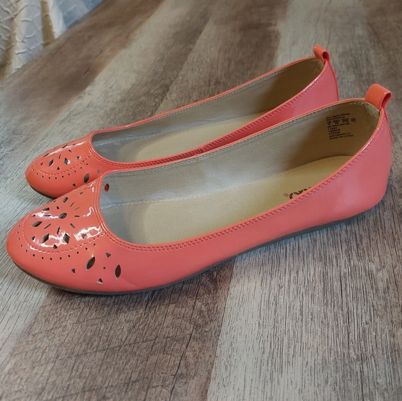 BONGO | Shoes | Bongo Womens Casual Ballet Flat Venice Coral Size 9 ...